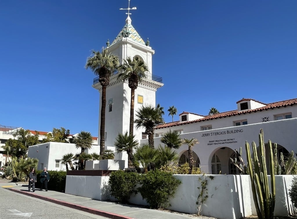 Unable to force changes after speaking out, Desert Regional nurses ...