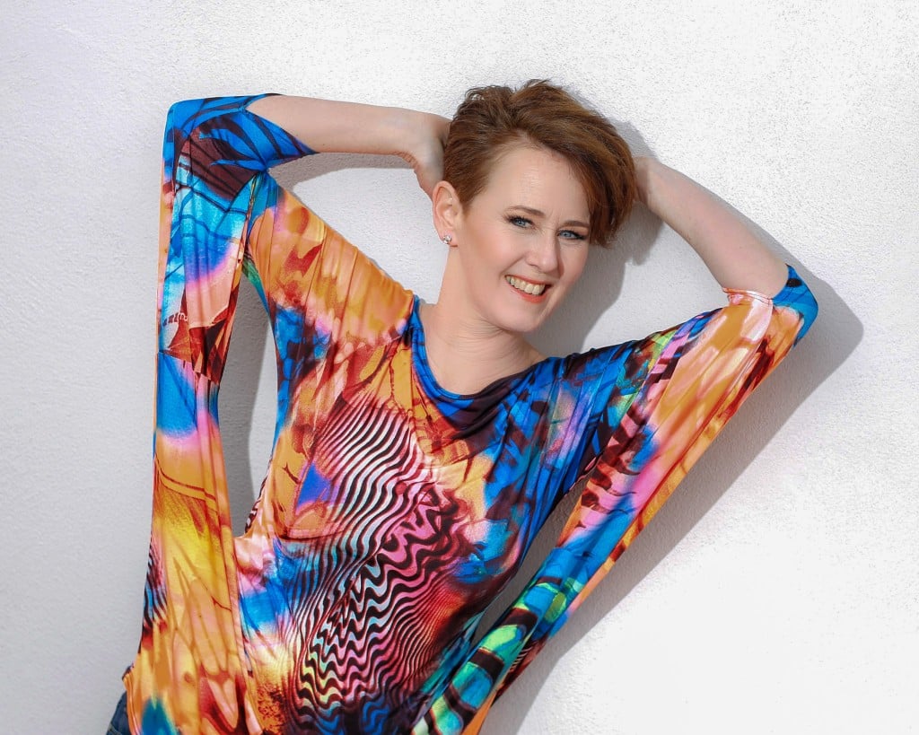 From teacher to trailblazer: Comedian Mina Hartong filming Palm Springs ...