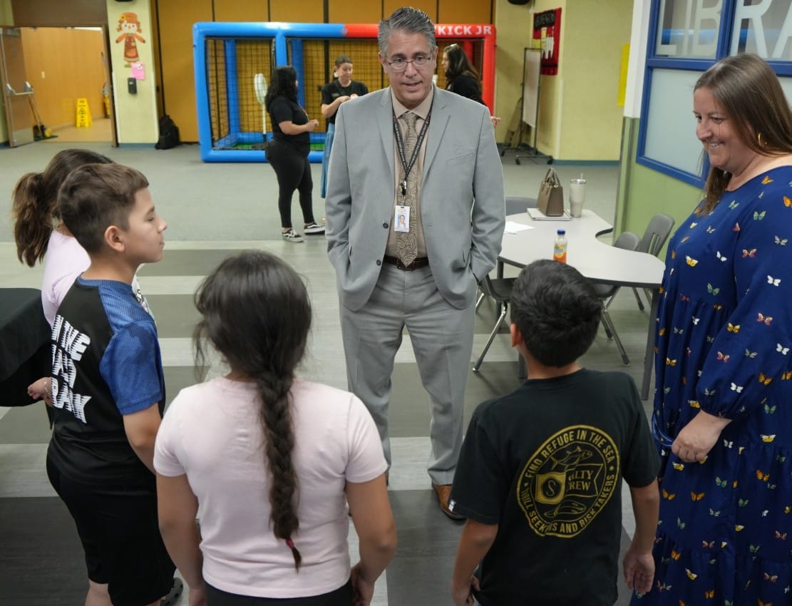 Palm Springs Unified School District superintendent announces ...